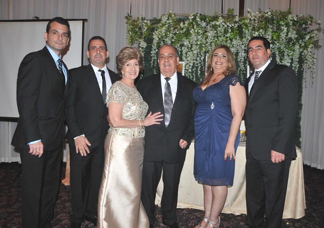 Bodas de oro Canahuati…El amor más real y puro - eldiario.hn
