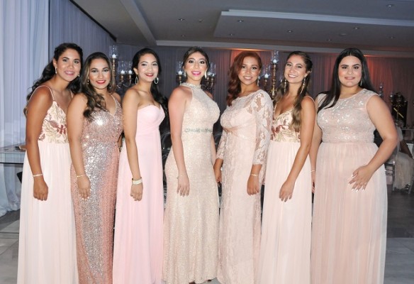 La boda de Wendy y Chris…un amor de la infancia - eldiario.hn