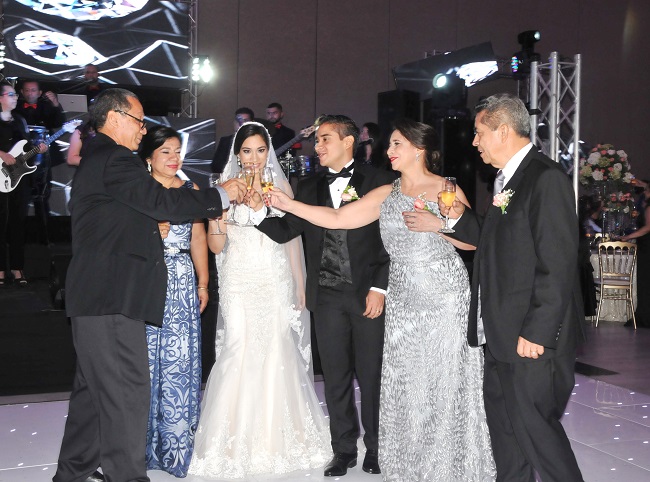 La boda de David y Kimberlyn…La naturaleza y encanto de su amor ...