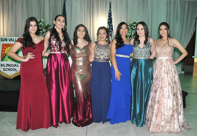 Generación 2018 de la Sun Valley Bilingual School sonríe al éxito ...