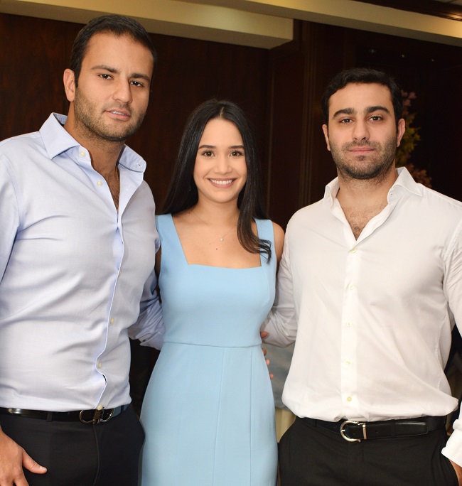 Así fue el primer bautizo en la familia Ronen-Soto - eldiario.hn