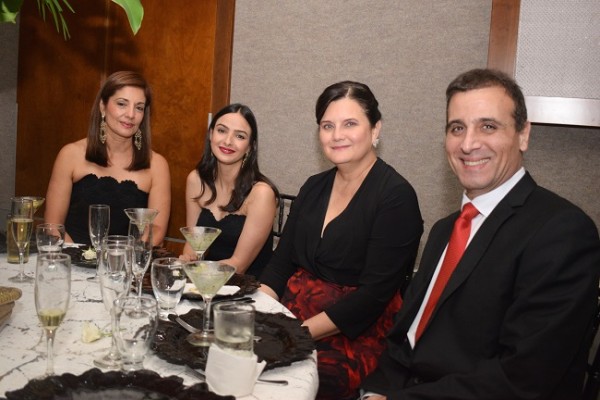 La boda de Jesús y Paola… ¡minimalista y divertida! - eldiario.hn