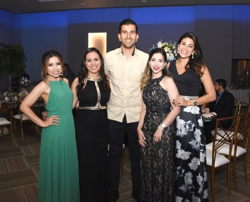 La boda de Lorraine y Carlos…una velada de esencia canadiense ¡Eh ...