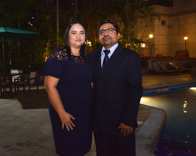 La boda civil de Gloria y Manuel…íntima y muy especial - eldiario.hn