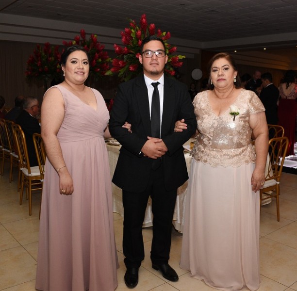 Érase una vez la boda de Frank y Cecilia - eldiario.hn