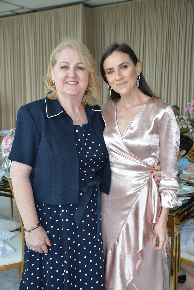 Hermosos detalles en el bautizo de Ivanna María Handal - eldiario.hn
