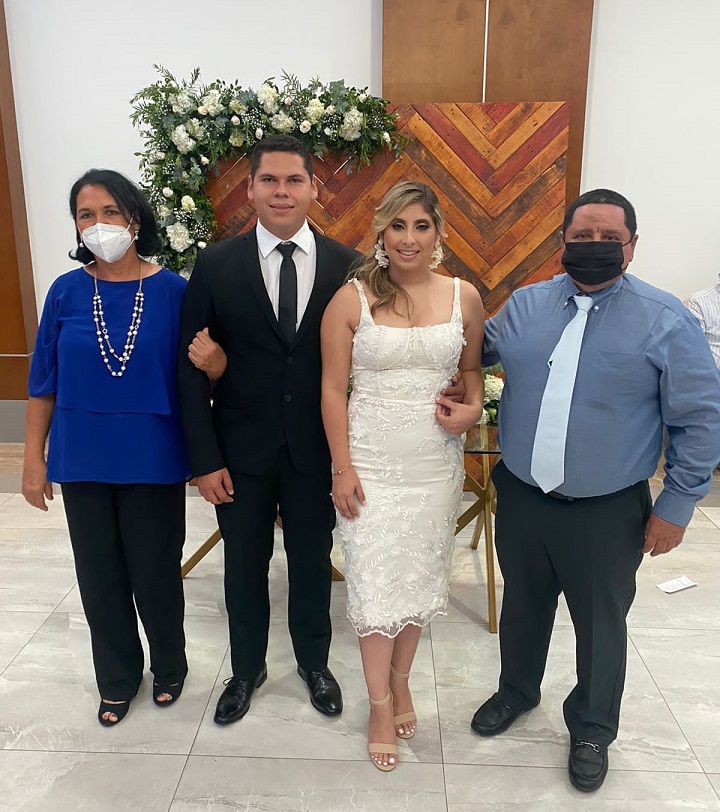 Intimo enlace civil de Norman Lara y Andrea Zelaya - eldiario.hn