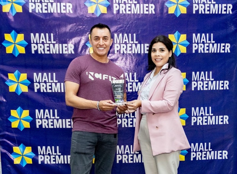 Suman los reconocimientos para el alpinista Ronald Quintero que colocó ...