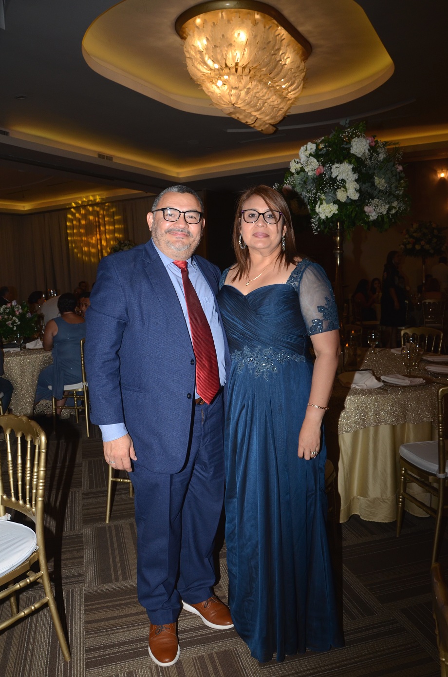 La romántica boda de Héctor Solís y Aimee Hernández - eldiario.hn