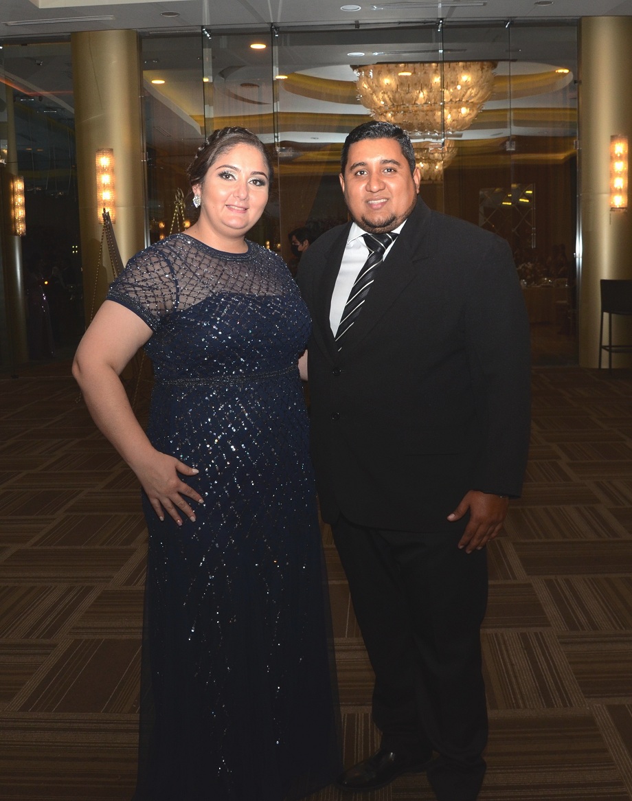 La romántica boda de Héctor Solís y Aimee Hernández | eldiario.hn