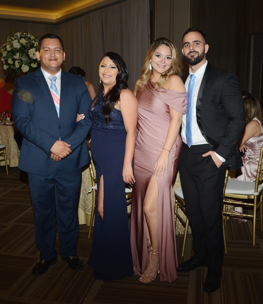 La romántica boda de Héctor Solís y Aimee Hernández - eldiario.hn