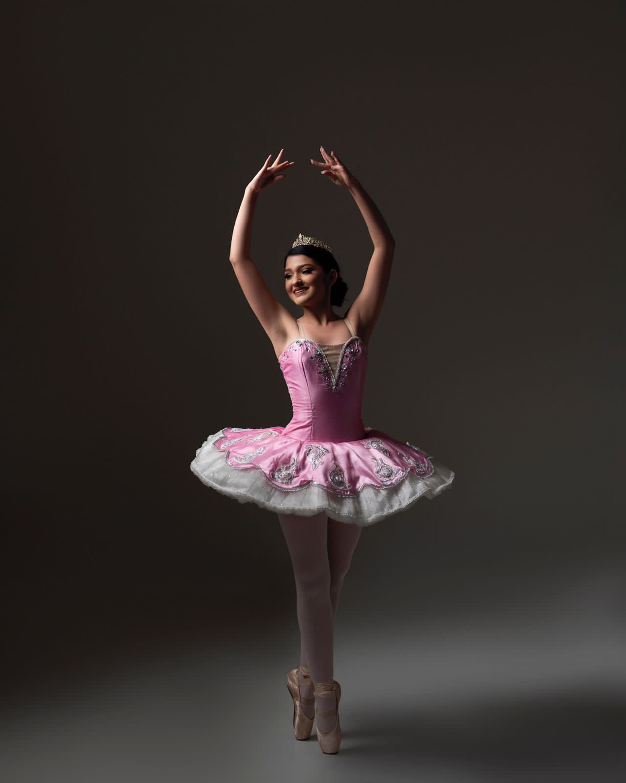 La noche mágica para Ana Marilyn Bustillo en sus XV años - eldiario.hn