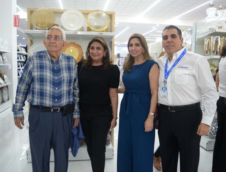 Diunsa inaugura su séptima tienda en Plaza Universal de San Pedro Sula ...