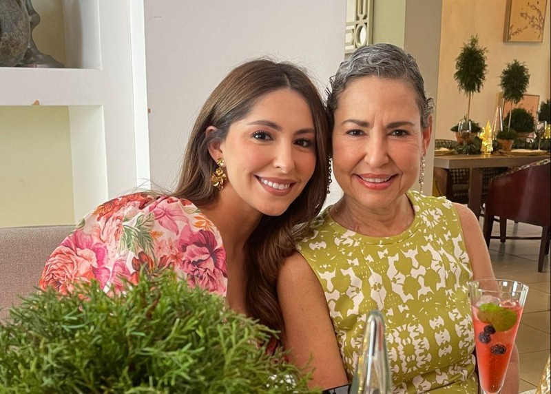 Rebecca López Fiszman y su Bridal Shower de inspiración otoñal navideño ...