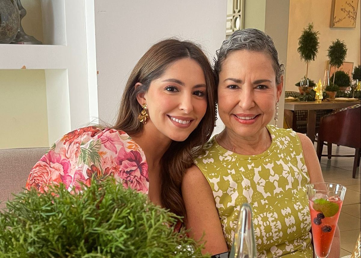 Rebecca López Fiszman y su Bridal Shower de inspiración otoñal navideño ...