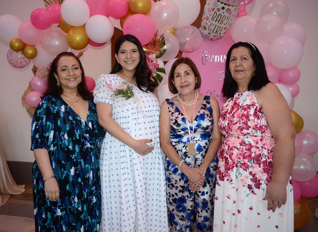 Un adorable baby shower para recibir a la bebita de Andrea Rodríguez de ...