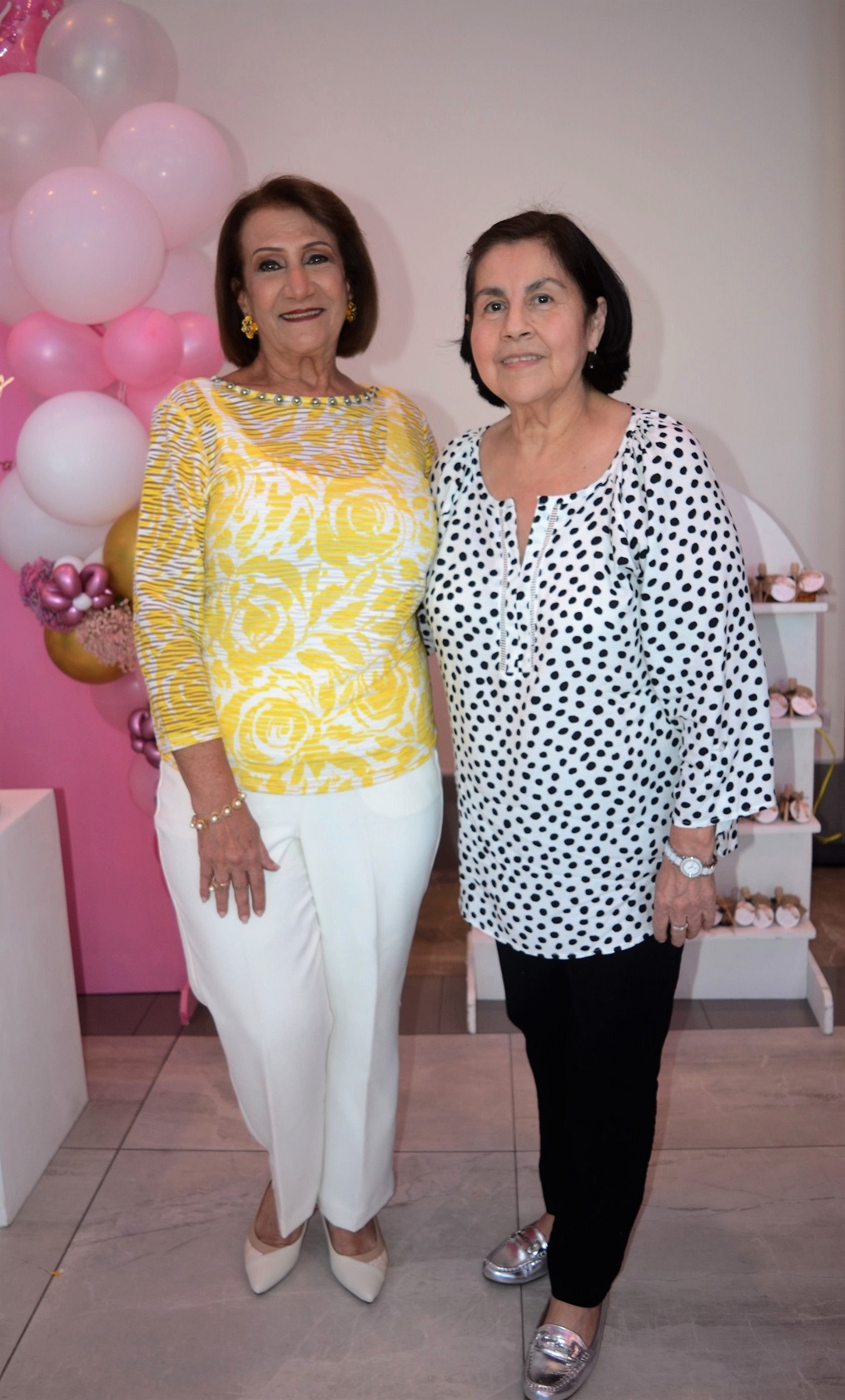 Un adorable baby shower para recibir a la bebita de Andrea Rodríguez de ...