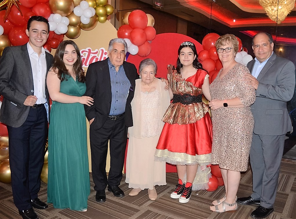 Natalia Miranda y su fiesta de XV años inspirada en Cruella de Vil y ...