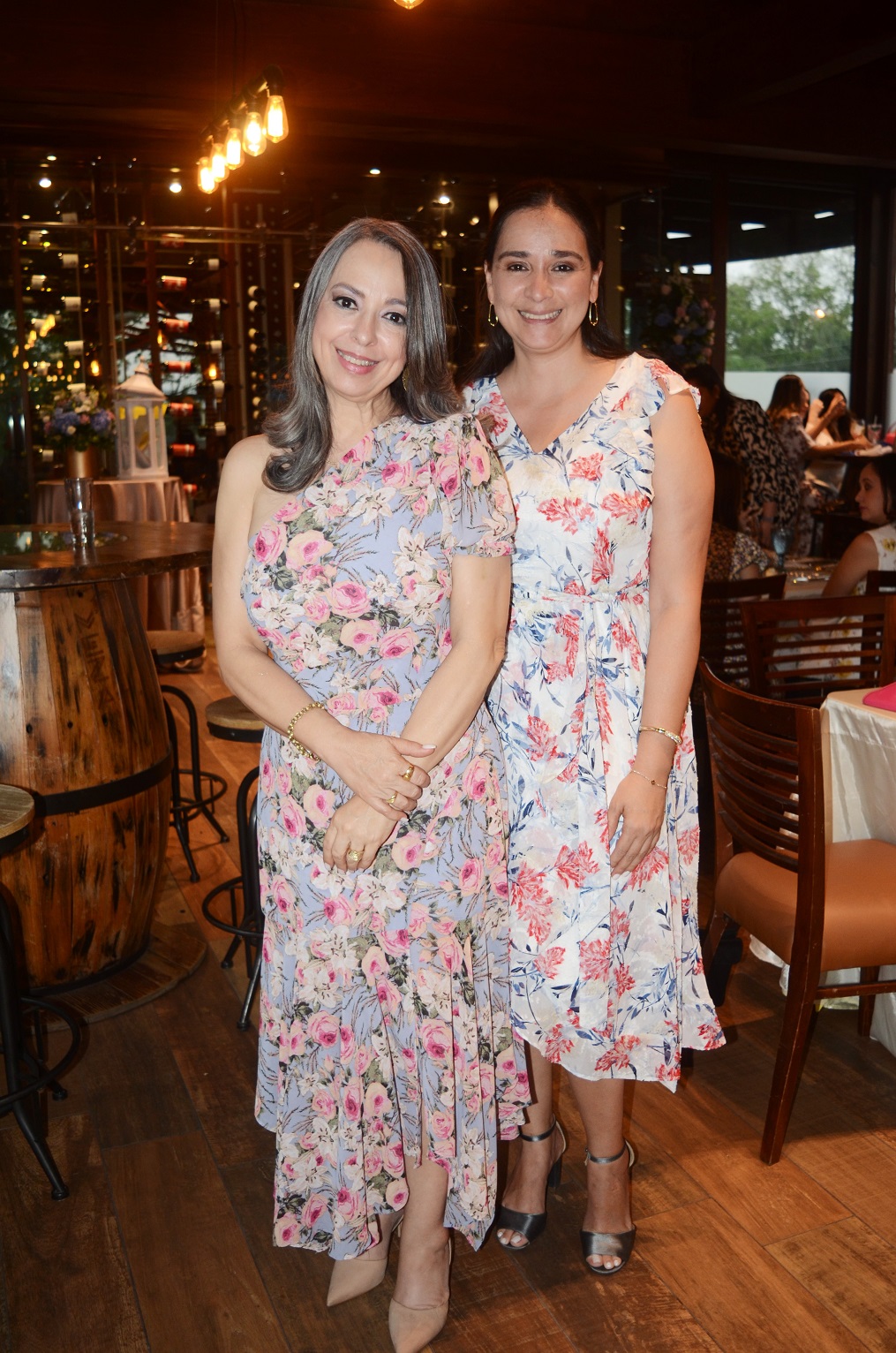 Un baby shower al estilo primaveral en honor a Katya Peña - eldiario.hn