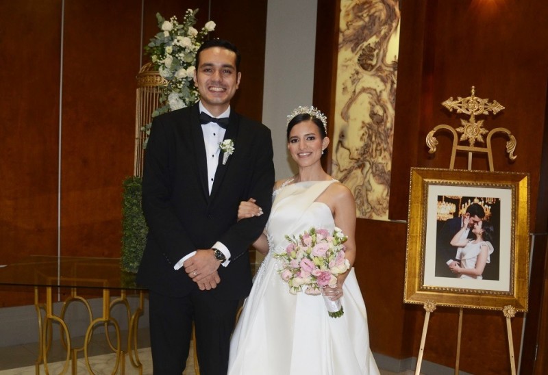 La romántica boda de Guillermo Flores y Laura Sofía Espinal - eldiario.hn