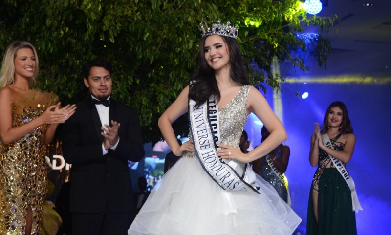 Zuheilyn Clemente se corona como Miss Honduras Universo 2023 - eldiario.hn