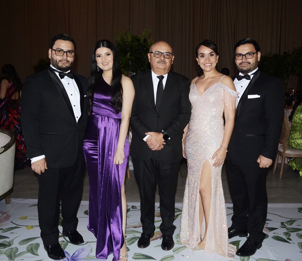 Polette Rodríguez y Juan Ramón Murillo se dieron el “sí, acepto” ante ...