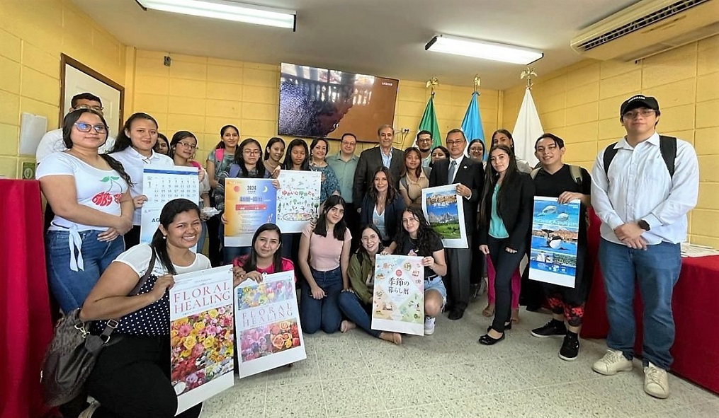 Exitosa Exhibición revela la fascinación por la Cultura Japonesa ...